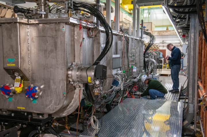 fermilab_cryomodule – Cold Facts Digital